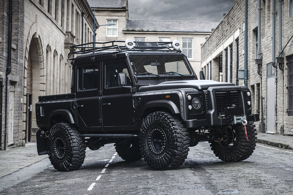 land rover defender spectre - Project Kahn