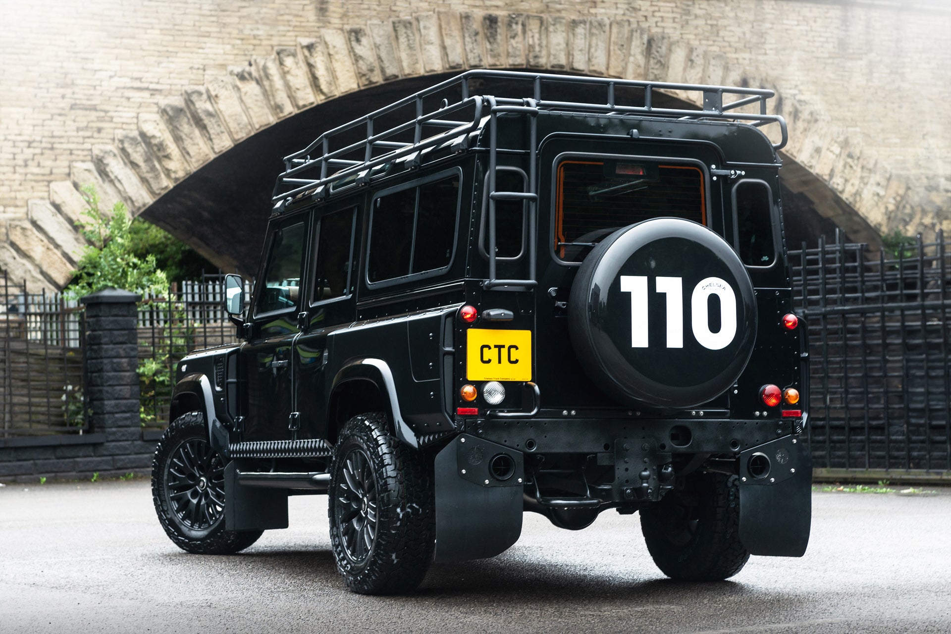 Land Rover Defender 110 | Wide Track Body Kit | Project Kahn