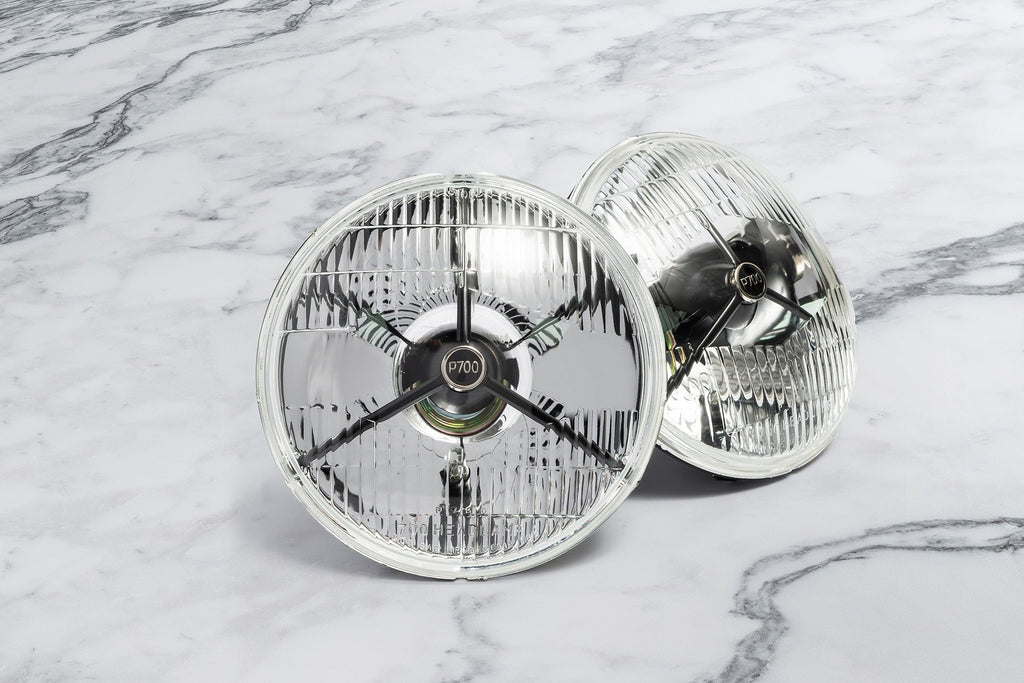 Land Rover Defender | Black retro Headlights | Chelsea truck - Project Kahn