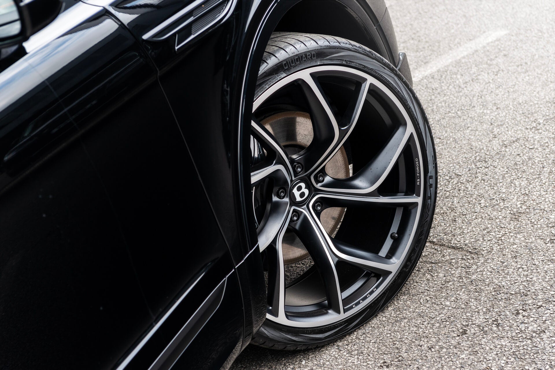 Bentley Bentayga Wheels | 24" Bentayga Alloy Wheels | Project Kahn