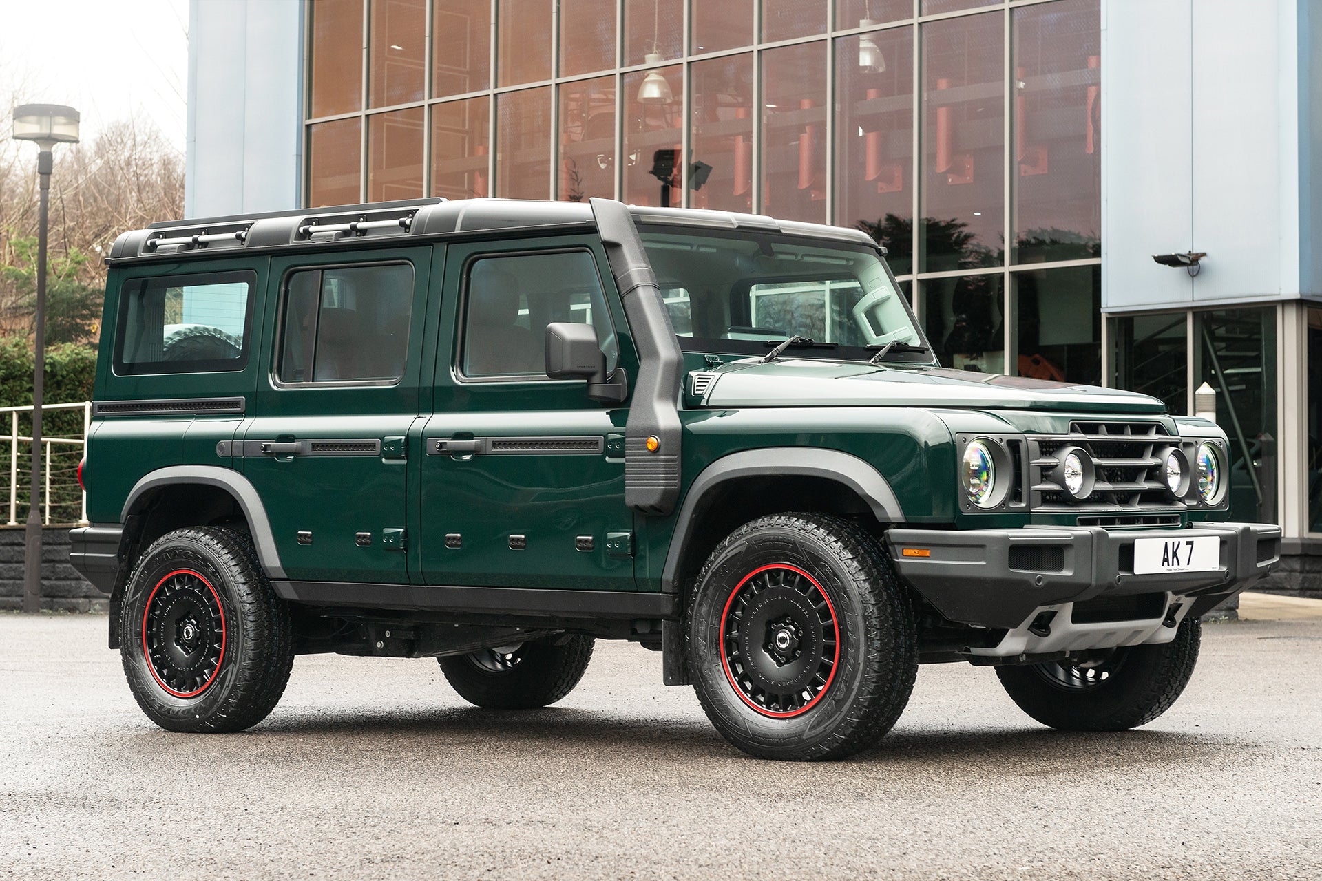 Ineos Grenadier | 1945 Huntsman Wheels | Kahn - Project Kahn