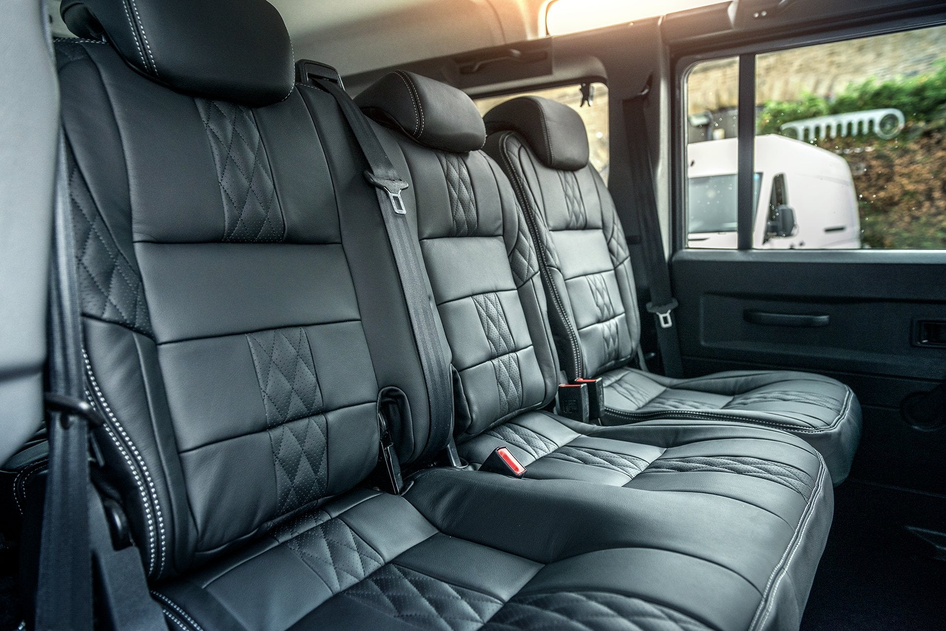 Defender 110 (1991-2016) Sport LeatherBlack Interior - Diamond Design ...