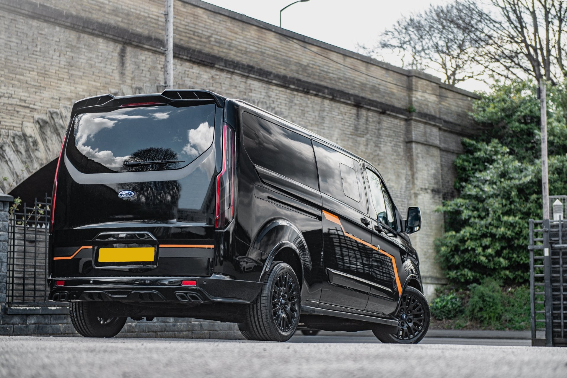 Ford Transit | Customized Alloy Wheel 18 Inches | Chelsea Truck Co ...