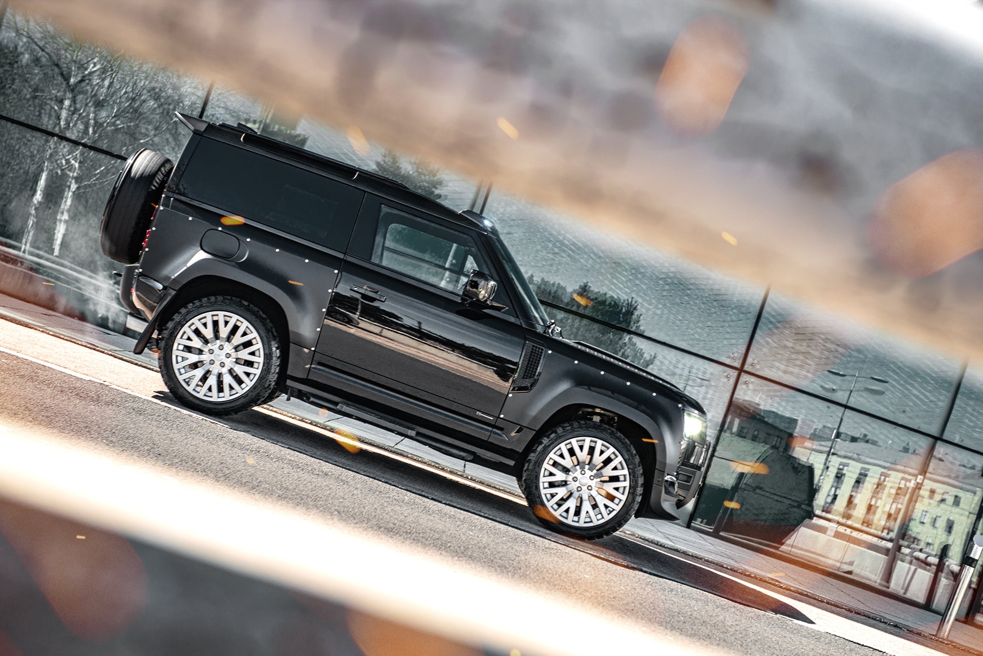 22" Hyper Silver Range Rover Sport L494 RS Light Alloy Wheels by Kahn ...
