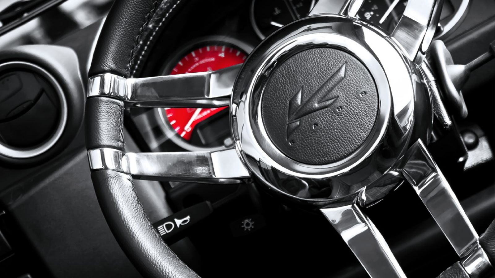 Land Rover Defender | Double 3-Spoke Steering Wheel | Project Kahn