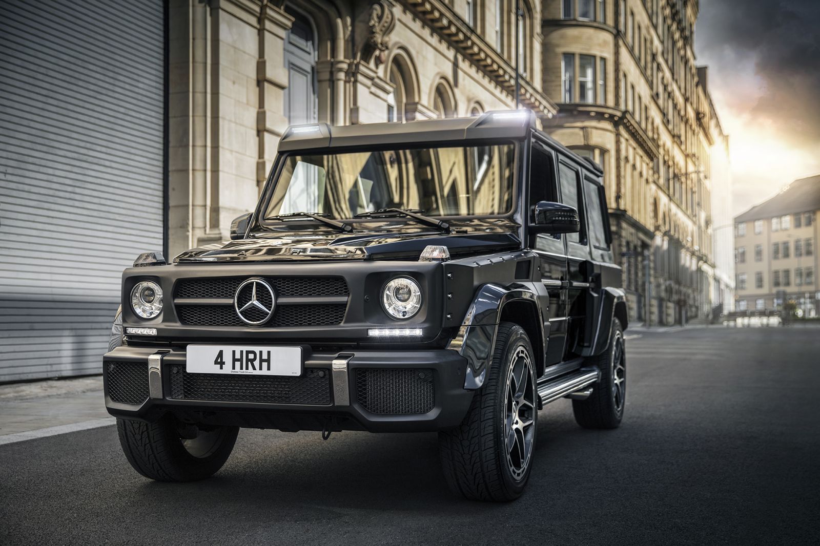 Mercedes G-Wagon Front Grille with LED DRL (1990-2018) - Project Kahn