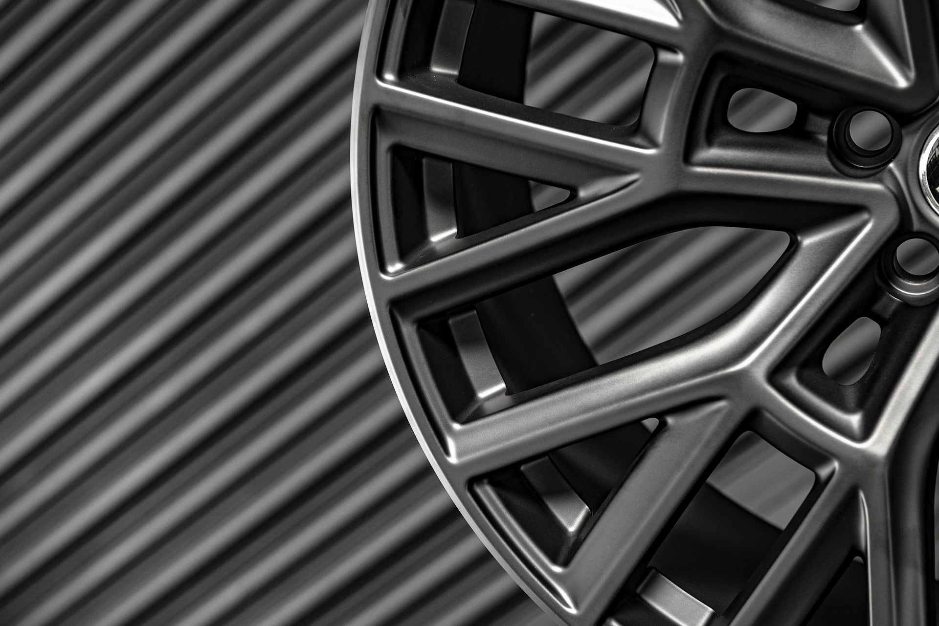 Range Rover Sport SVR (2015–2018) | 23 inch RS 3.0 Black Forged Wheels ...