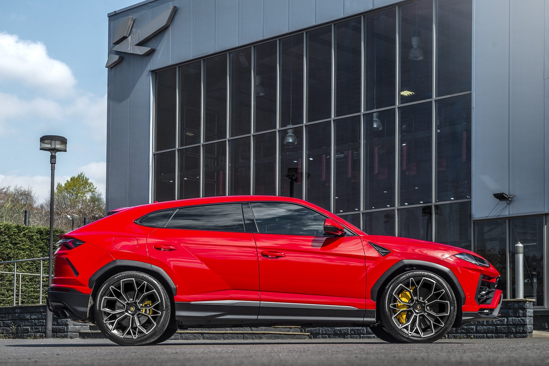 Lamborghini Urus | 23" ForgedWheels | Project Kahn