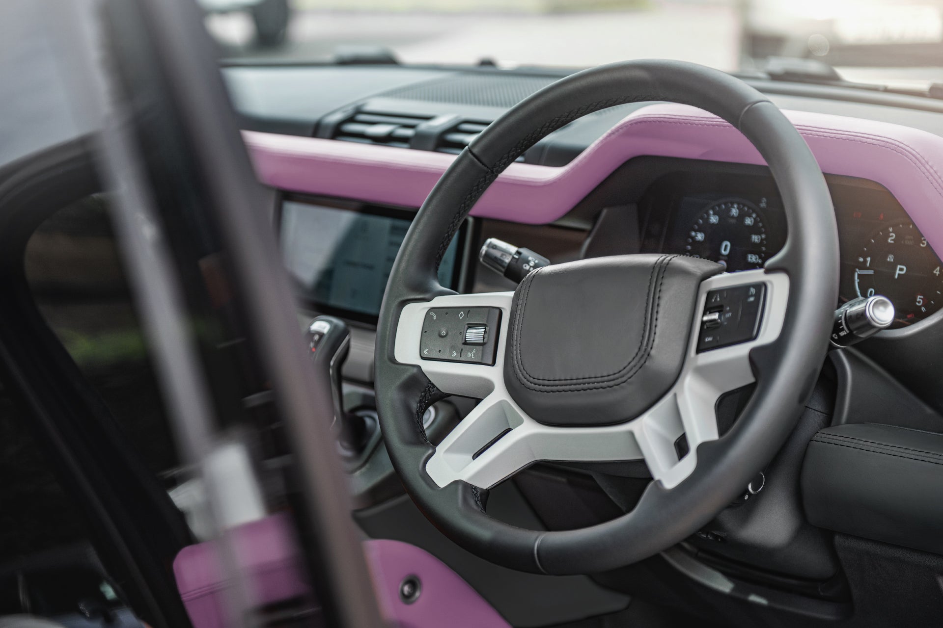 Land Rover Defender 110 360° Tour | Volcanic Pink Interior - Project Kahn