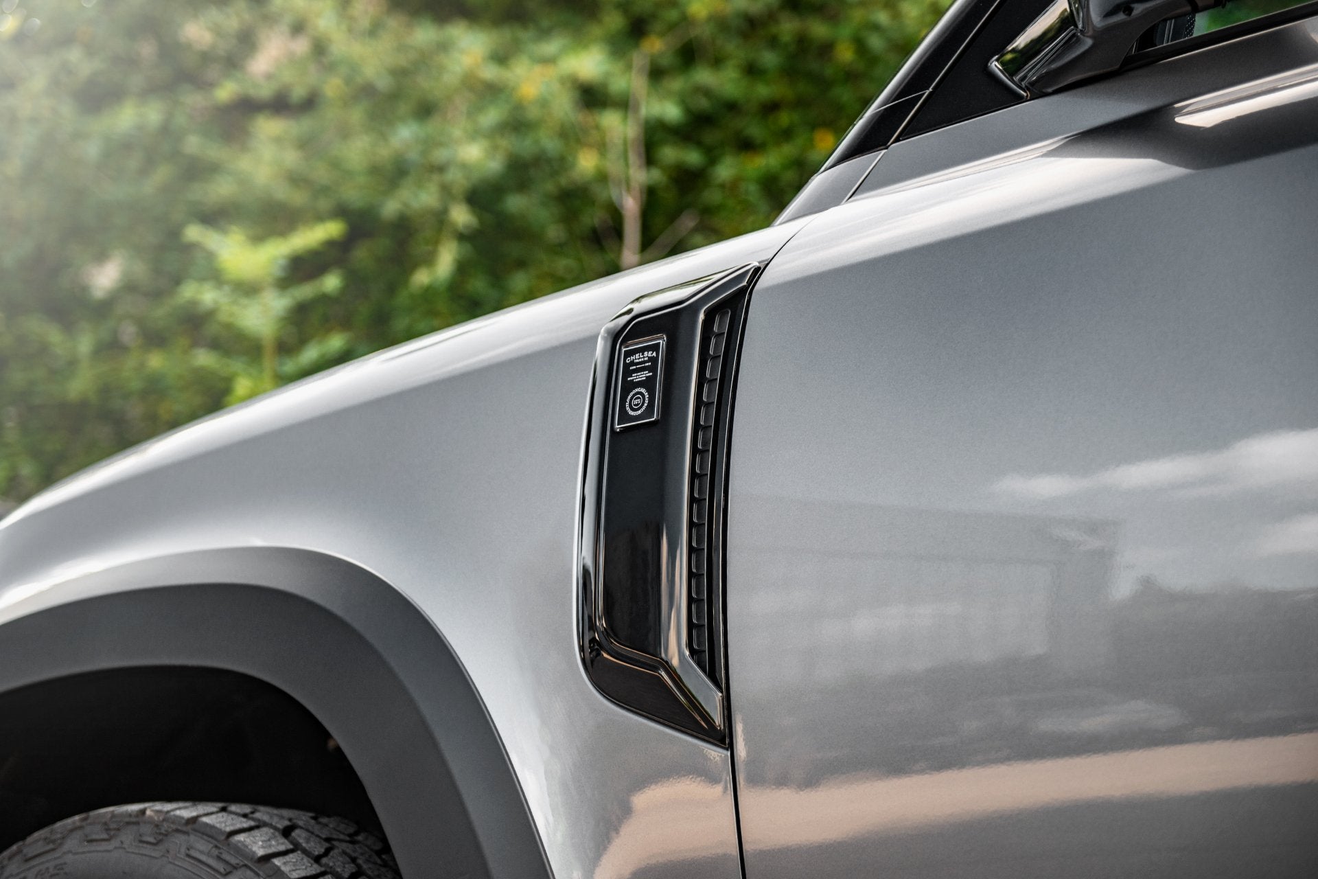 Land Rover Defender (2020-Present) Ventilation Accents & Custom Badges ...