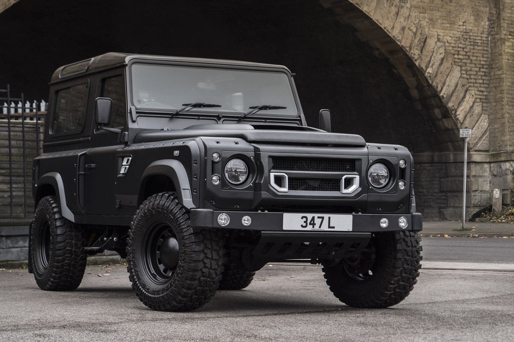 Classic Land Rover Defender 90 Flying Huntsman 105 Long Nose - Project Kahn
