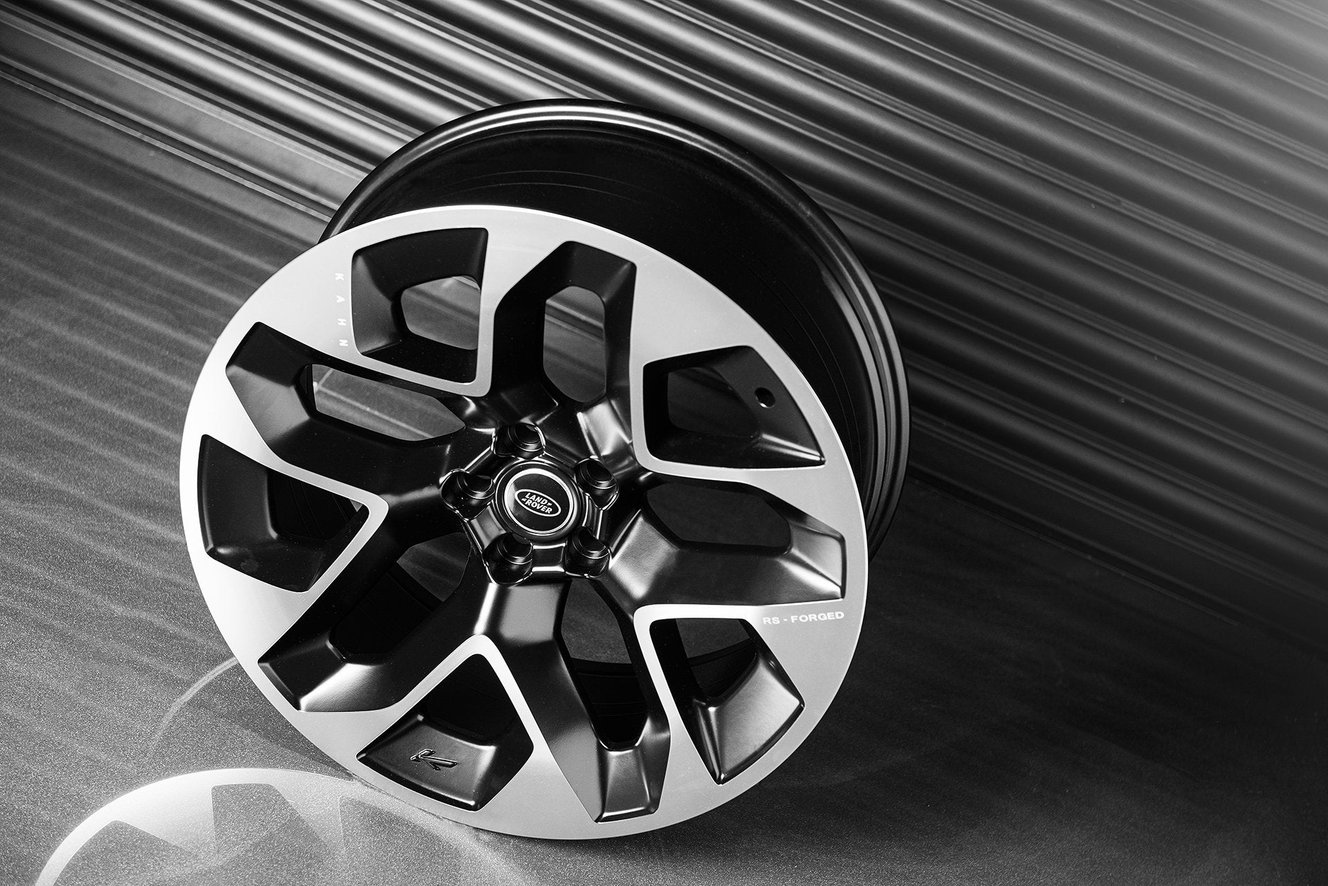 Land Rover Defender (2020-Present) | Type 60 Alloy Wheels | Kahn ...