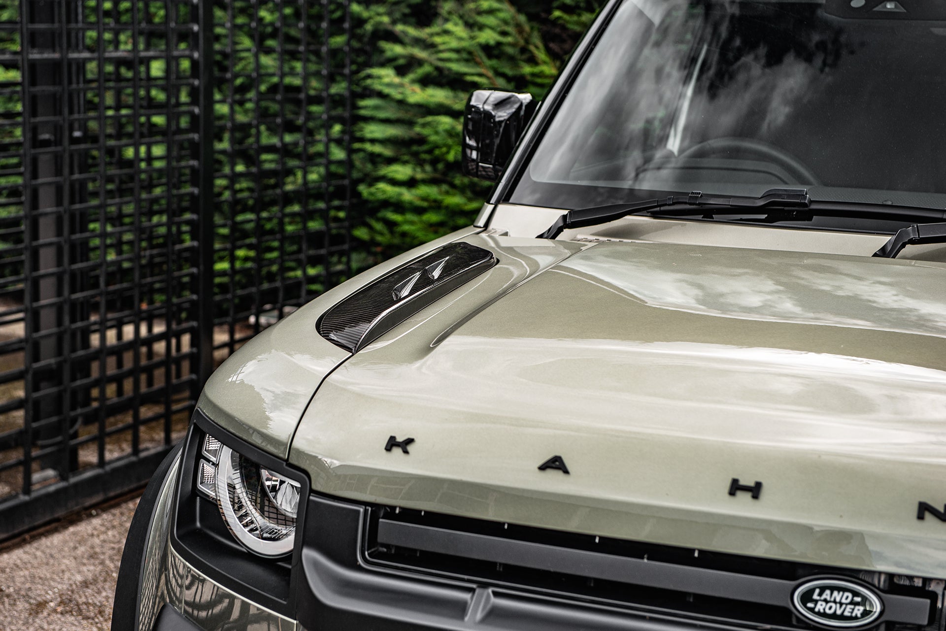 Land Rover Defender (2020-Present) Exposed Carbon Bonnet Side Vents ...