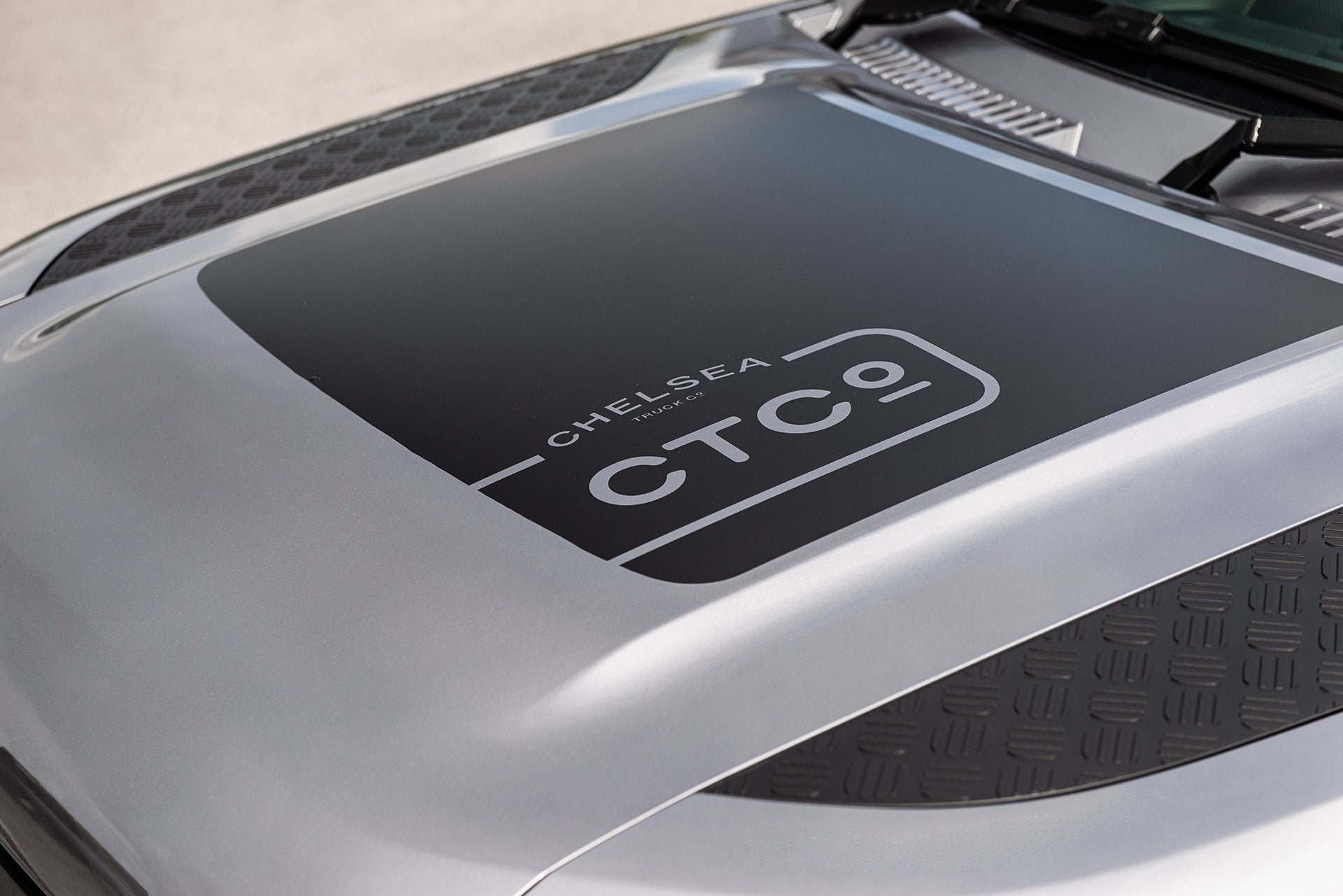 Land Rover Defender (2020-Present) CTC Bonnet Decal - Project Kahn