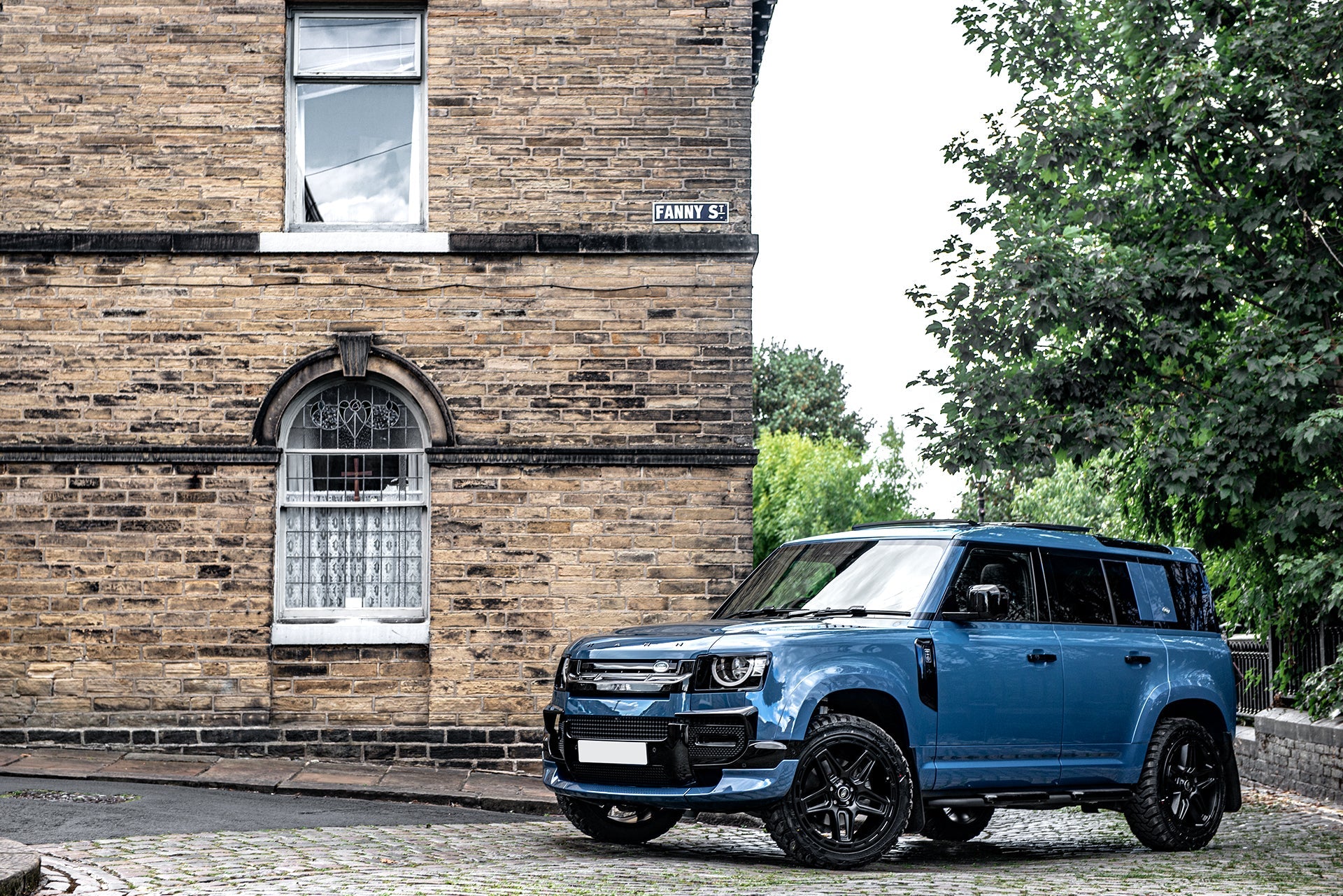 Land Rover Defender | G06 Black Alloy Wheels | Kahn - Project Kahn