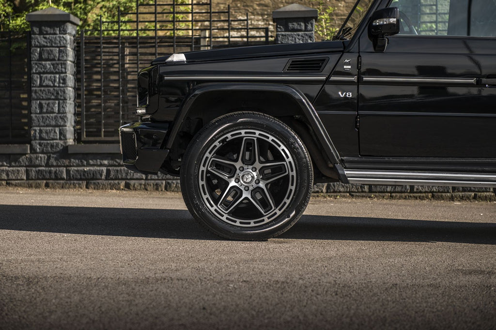 Mercedes G Wagon | 22-Inch Alloy Wheels | Project Kahn