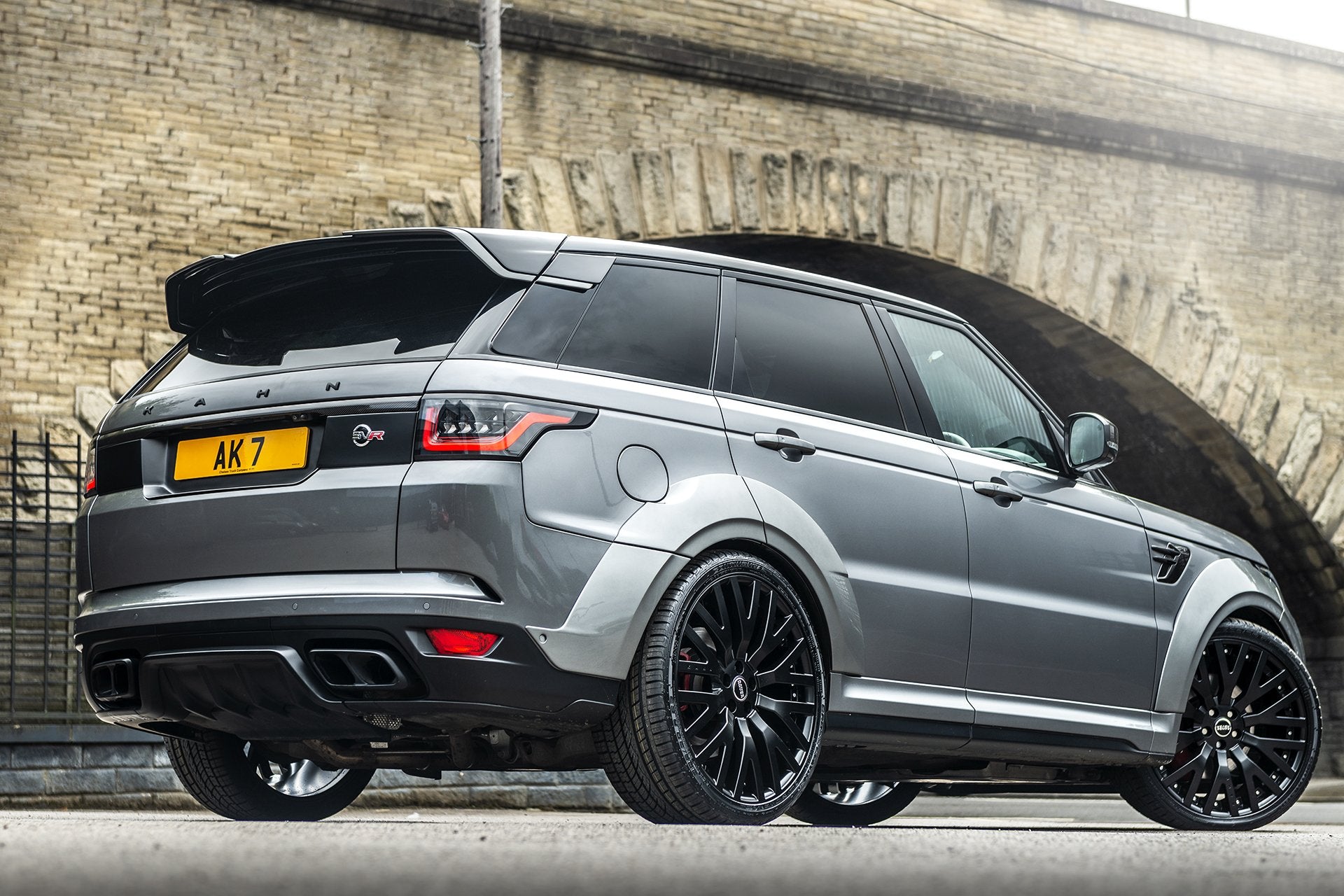 23" Matt Black Range Rover Sport SVR RS-2 Light Alloy Wheels by Kahn ...