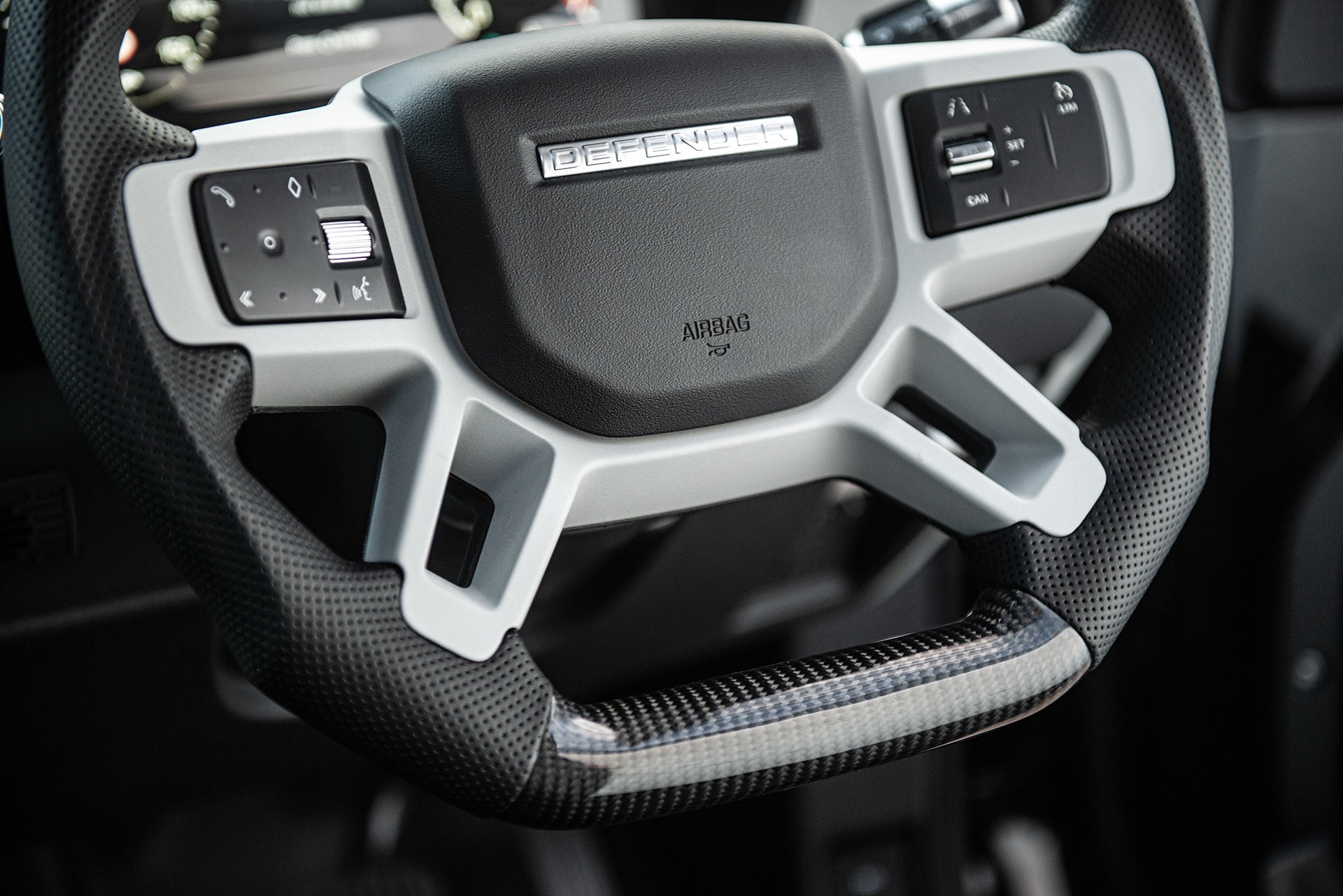 Land Rover Defender (2020-Present) Carbon Steering Wheel - Project Kahn