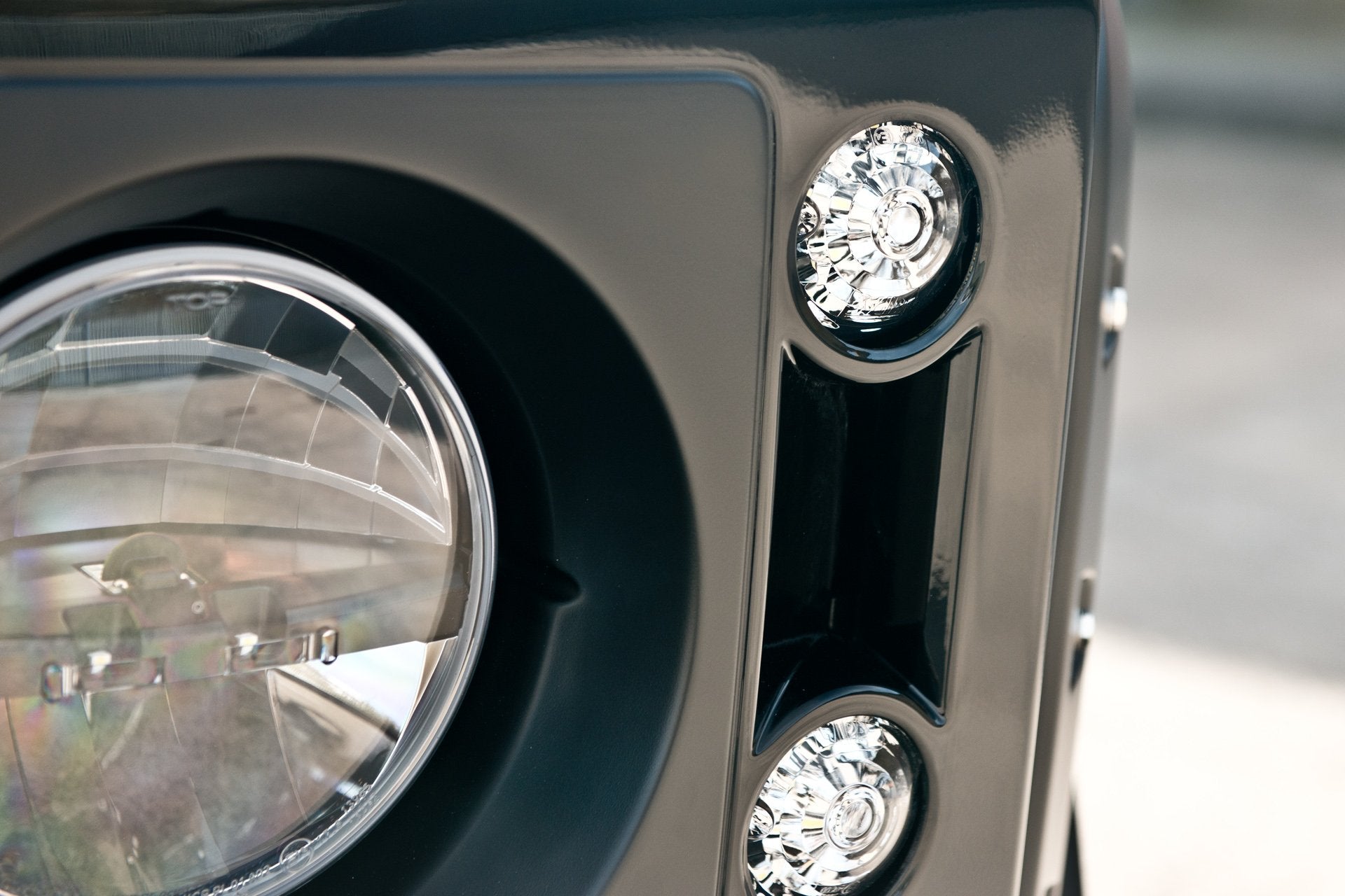 Land Rover Defender Led Headlights Chelsea truck Project Kahn