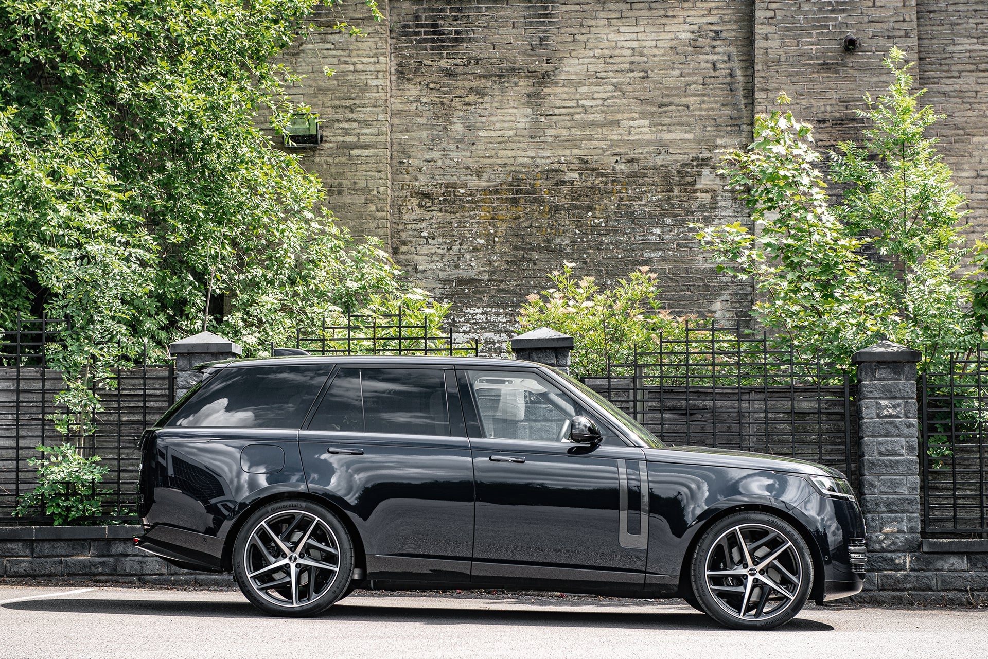 Range Rover 2022 - Black Edition - Project Kahn